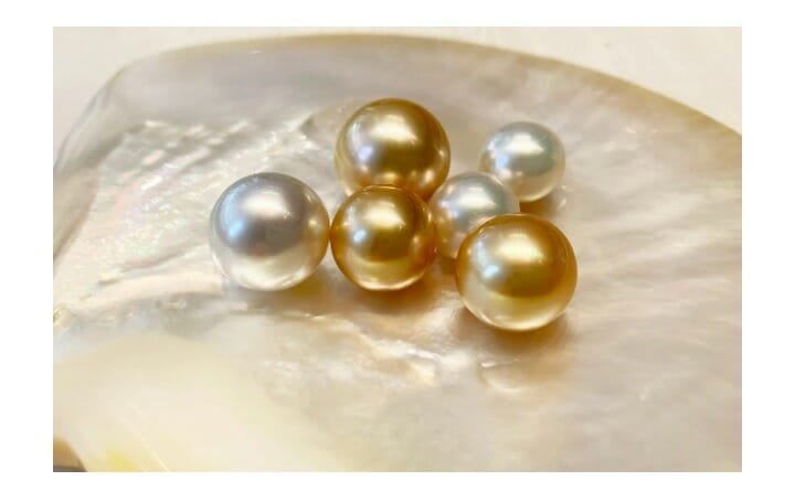 Pearl Necklace Meaning: What Do Pearls Symbolize Spiritually & Origin